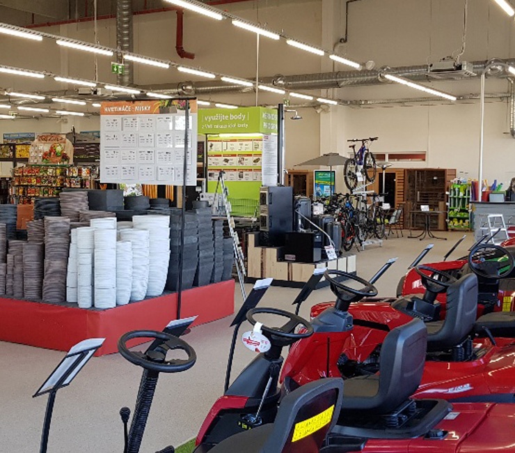 Mountfield - Obchodní a zábavní zóna Čestlice